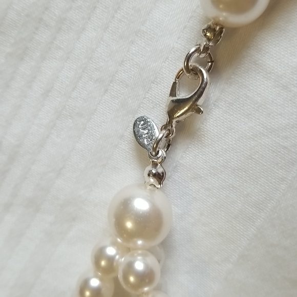 Rmn | Jewelry | Vintage Rmn Triple Strand Twist Pearl White Glass Bead ...